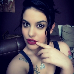 Webcam de Ana Marco ⇒ española de 24 años 【𝐄𝐍𝐓𝐑𝐀】